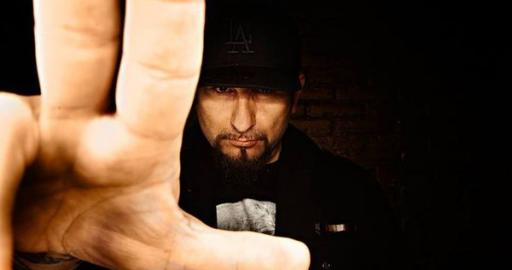 Rapper führt als Abgeordneter den Kampf für die Legalisierung in Polen